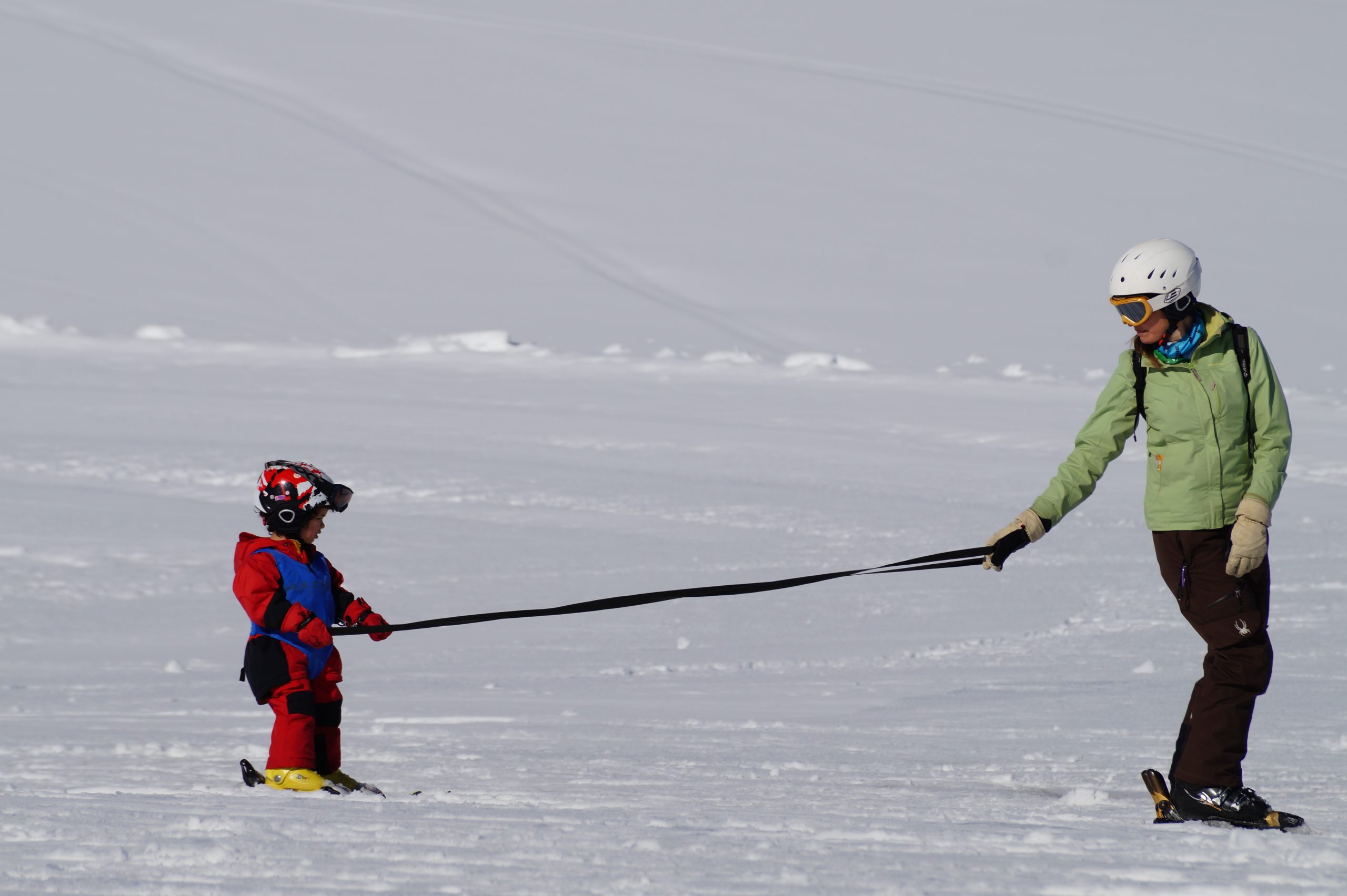 Explorando a Neve em Osorno: Uma Aventura no Sul do Chile - LosLagos.Travel